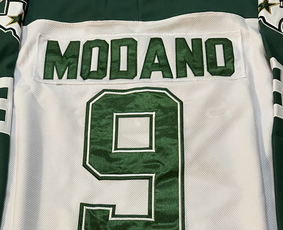 Mike Modano Dallas Stars Vintage CCM White Throwback Jersey (Men's ...