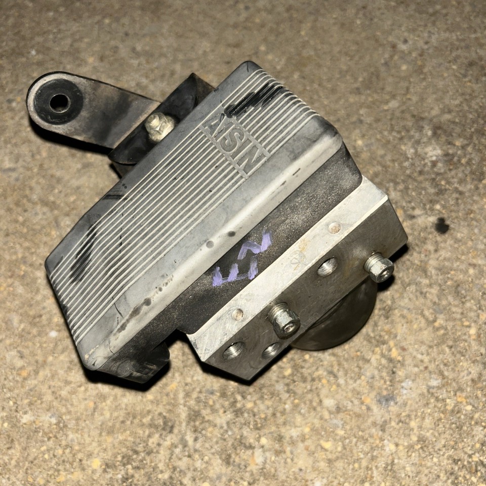 Toyota 4Runner ABS Anti Lock Brake Pump With Module Fits 1996-2000 96 ...