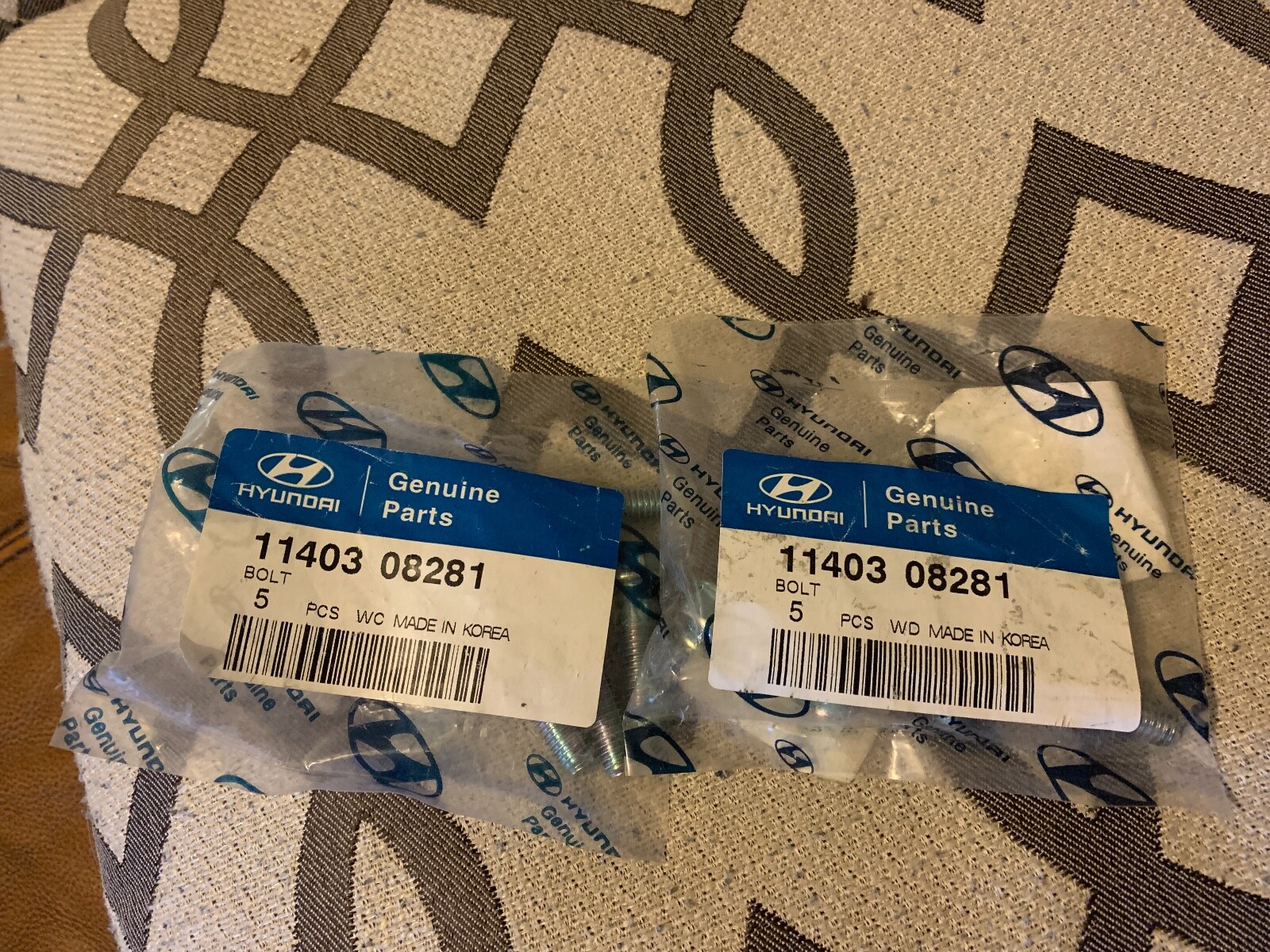 New Genuine OEM Hyundai 11403 08281 Bolt Quantity of 10 | eBay