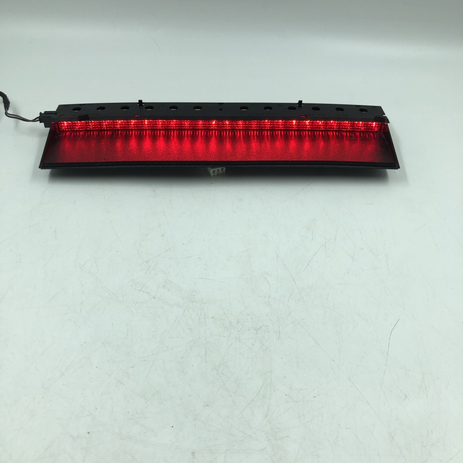 2004-08 Chrysler Crossfire Coupe Center Mounted Third Brake Light ...