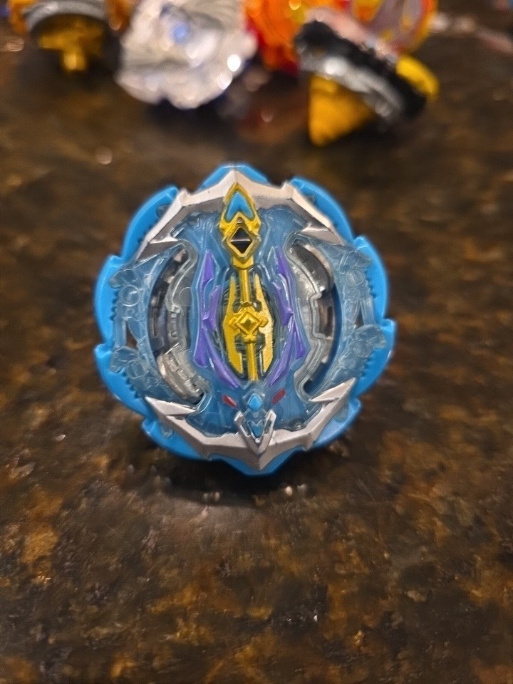 11 Beyblade Burst Lot Collection Rare Beyblades Plus Launchers | eBay