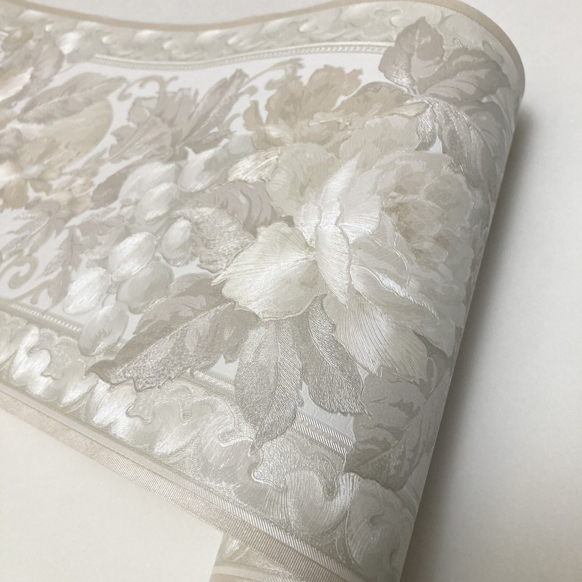 White Textured Wallpaper Border