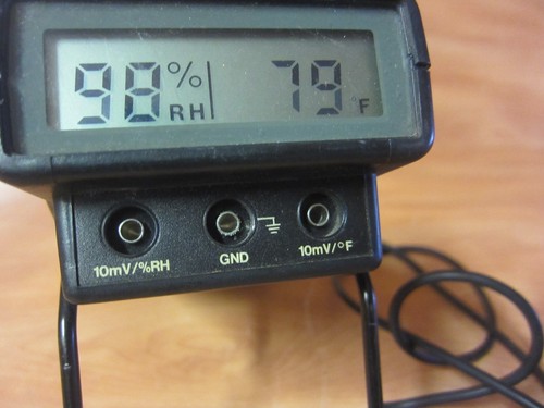 Omega Digital Thermo-Hygrometer Model: RH411 with Probe Works. FREE ...