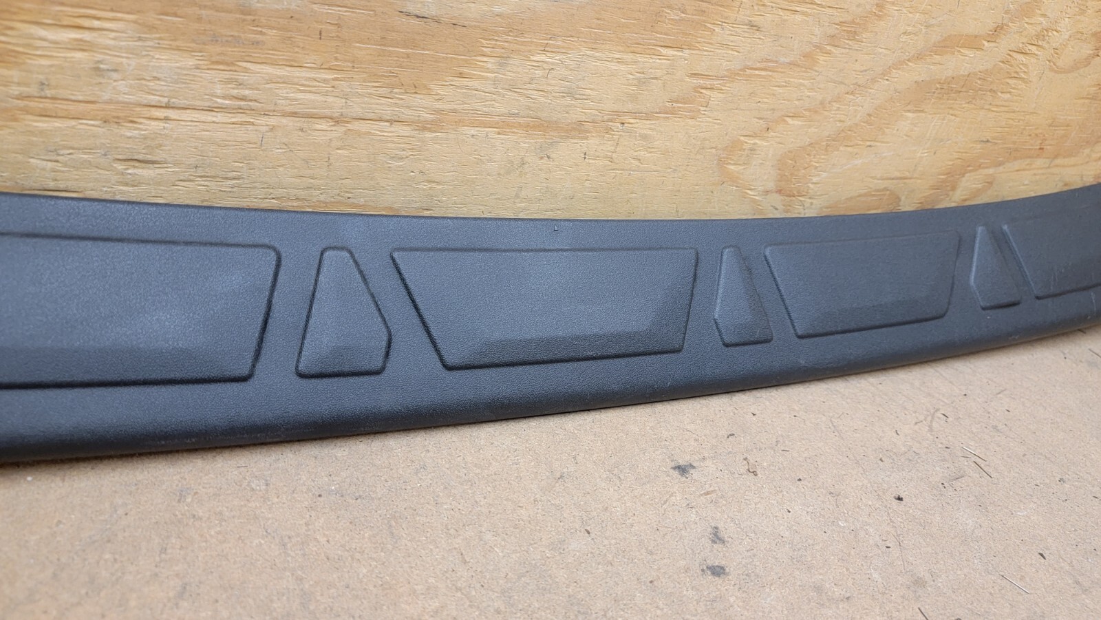 2020 2021 Subaru Outback Rear Bumper Step Pad OEM E771SAN100 * | eBay