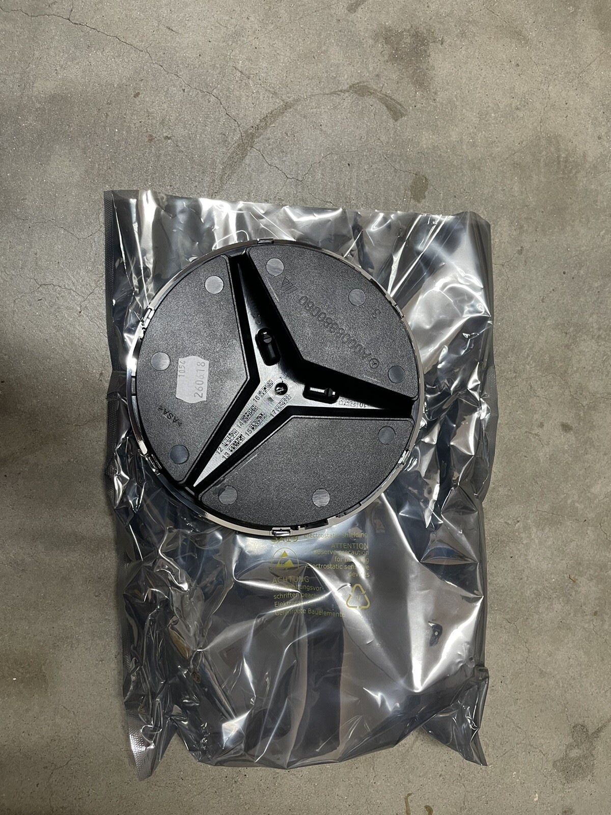 mercedes-benz front emblem Genuine 2018-2019 | eBay