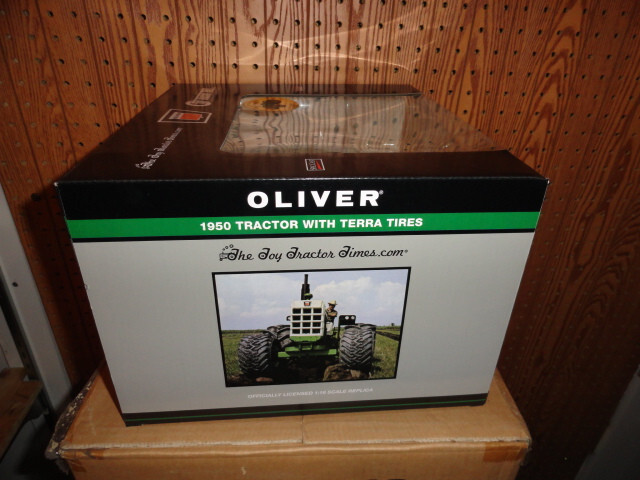1/16 Oliver 1950, Toy Tractor Times with Terra Tires, El Toro (LE ...
