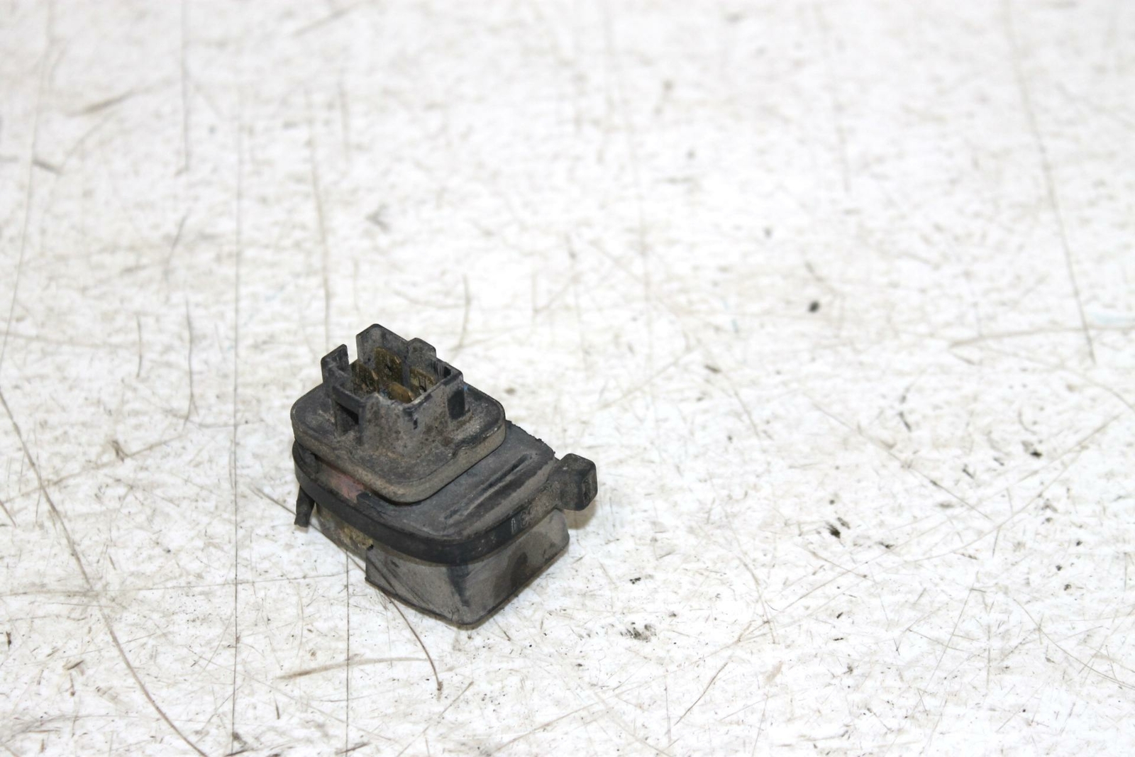 82-83 YAMAHA MAXIM 750 RELAY | eBay