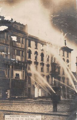 J62/ Ft Wayne Indiana RPPC Postcard c1910 Aveline Hotel Fire Disaster ...