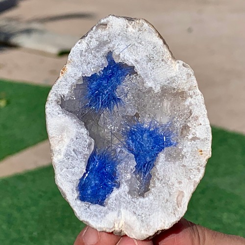 157 G Rare Moroccan blue magnesite and quartz crystal coexisting ...