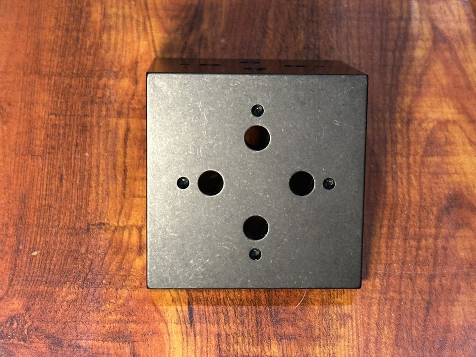 Thorlabs MT402 Right-Angle Bracket for MT Series Translation Stages | eBay