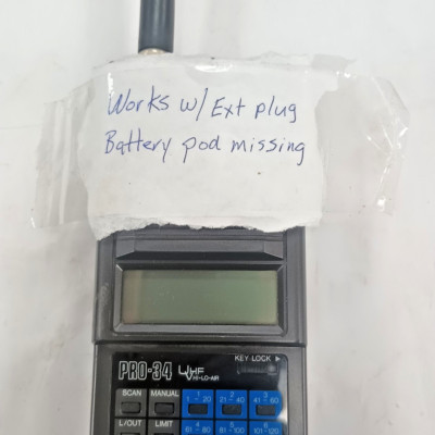 Realistic PRO-34 Scanning UHF VHF Receiver Model 20-135 200 Channel ...