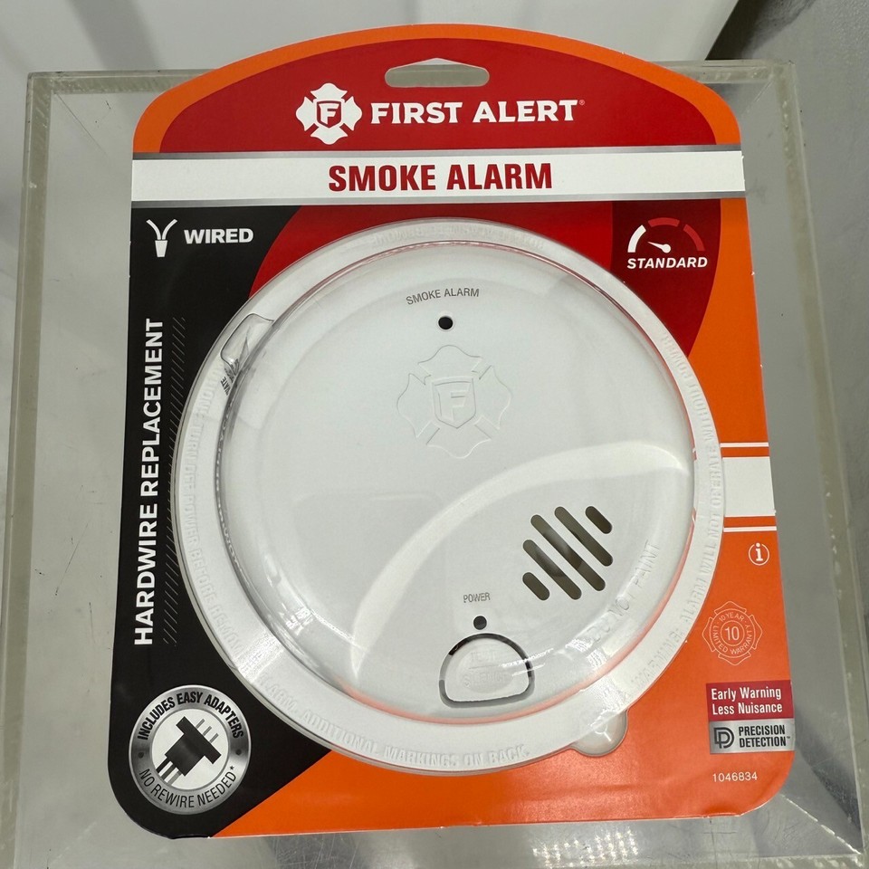 First Alert 9120B/ SMI100-AC Smoke Detector & Alarm, AC Powered Battery ...