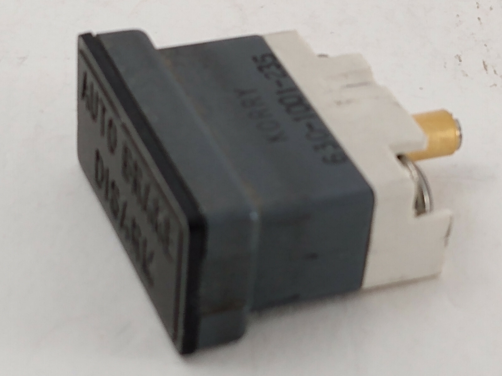 A320 ‘AUTO BRAKE DISARM’ Switch PN 630-1001-235 | eBay