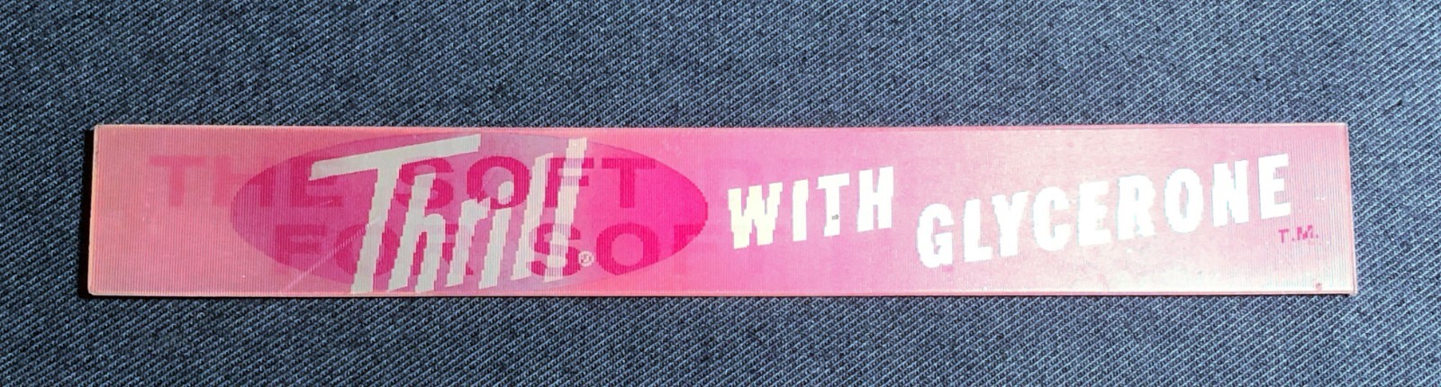 Vari-Vue THRILL Soft Detergent Advertising Flicker Lenticular Glycerone ...