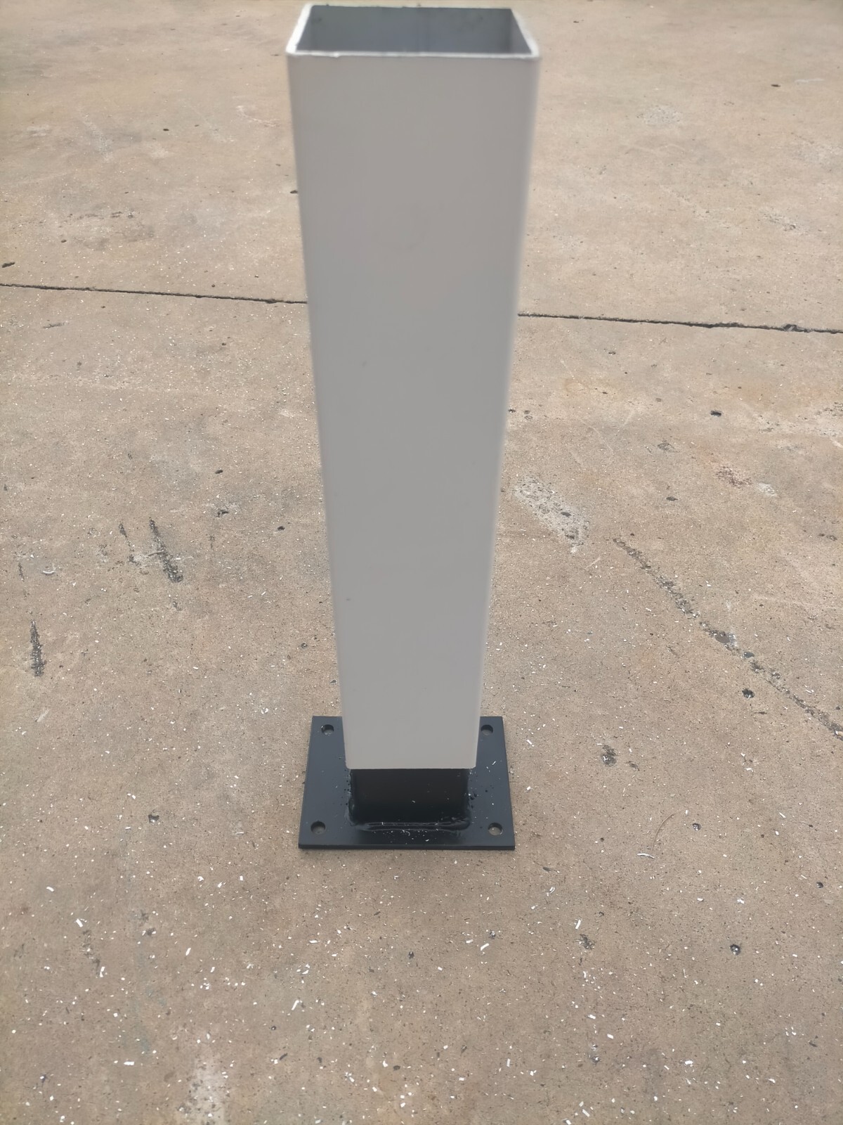 Post base Holder for concrete anchoring fits inside 76mm posts Black ...