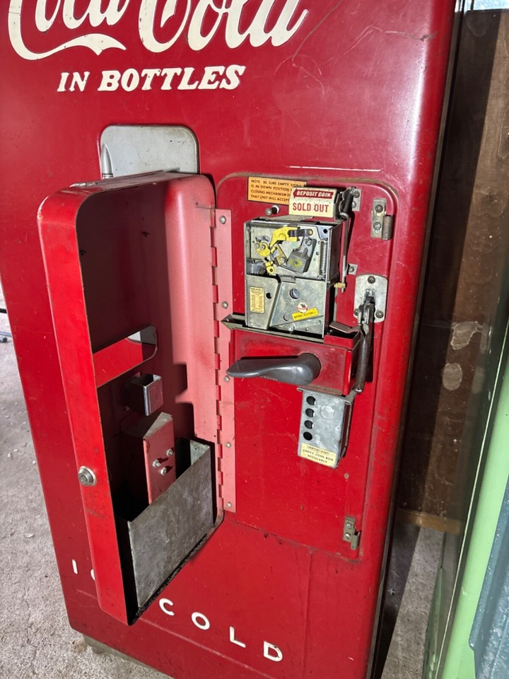 vendo 39 coke machine Vintage cocacola machine | eBay