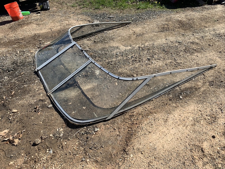 Sea Ray Bay Liner Maxum Boat Windshield Windscreen Glass Frame Curved ...