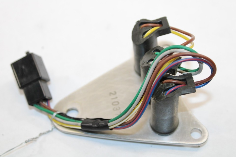 Pilot Lamp Plate 13270-1637,Socket Assy 23008-1546 2007 Kawasaki Vulcan ...