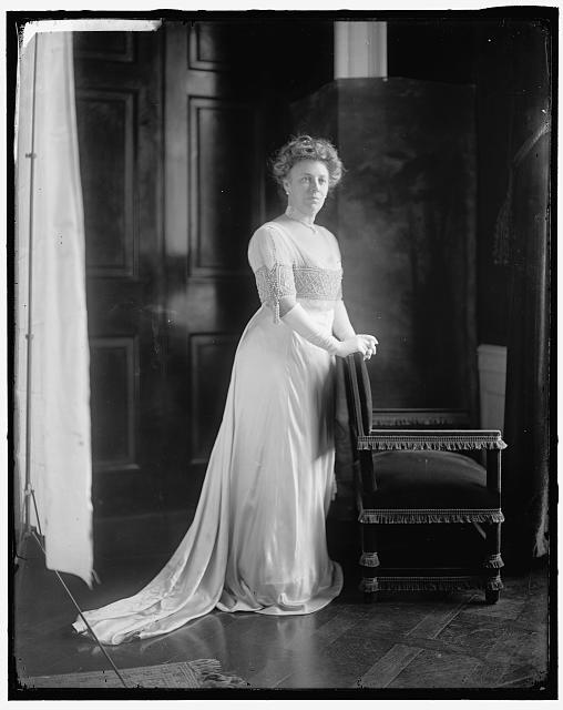 Howard Herron Wedding FIRST LADY HELEN HERRON TAFT 1905 PORTRAIT 8x10