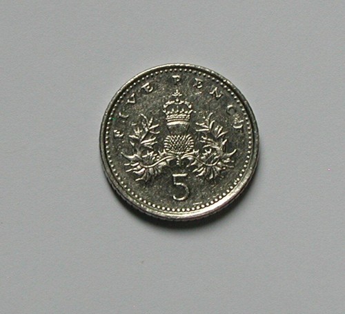 1995 UK (British) Elizabeth II Coin - 5 Pence (5p) - VF toned-lustre ...