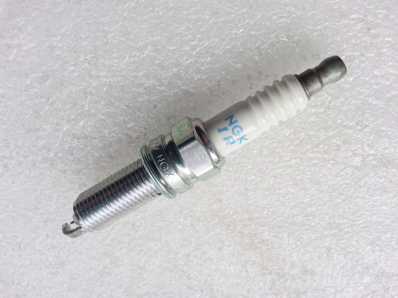 2012-2017 Hyundai Veloster 1.6L Spark Plug 4PC 1SET | 18846-10060 ...