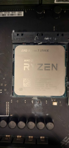 AMD Ryzen 7 3700X 3.6GHz 8 Core 65W (100-100000071BOX) Processor ...