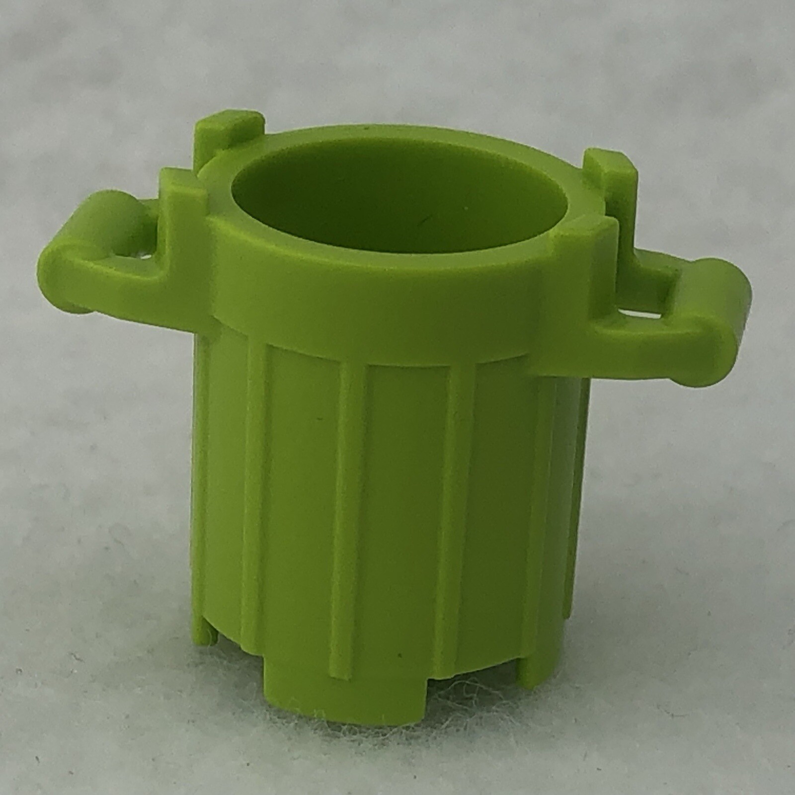 LEGO 92926 Lime Container, Trash Can with 4 Cover Holders (x1) | eBay