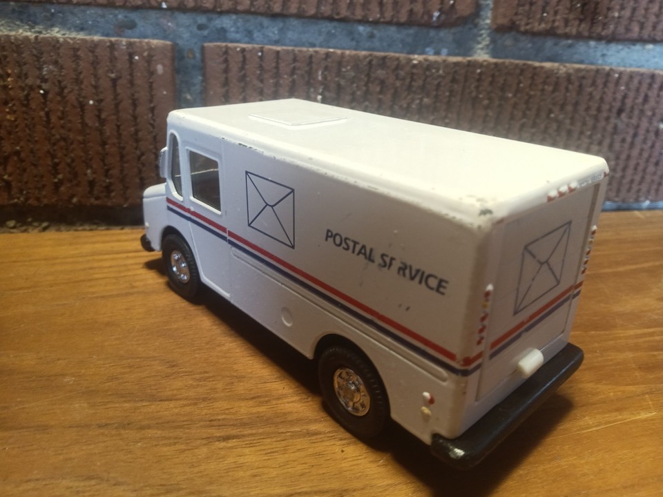 Kinsmart Postal Service Box Truck with Pullback Action | eBay