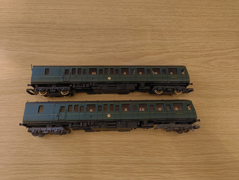 Lima Class 117 2 Car DMU BR Green Spares Or Repairs OO Gauge | eBay UK