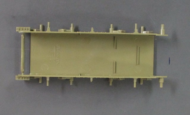 Tamiya 35331 1/35 Scale Model Kit Japan Type 1 Self-propelled Gun Tank ...