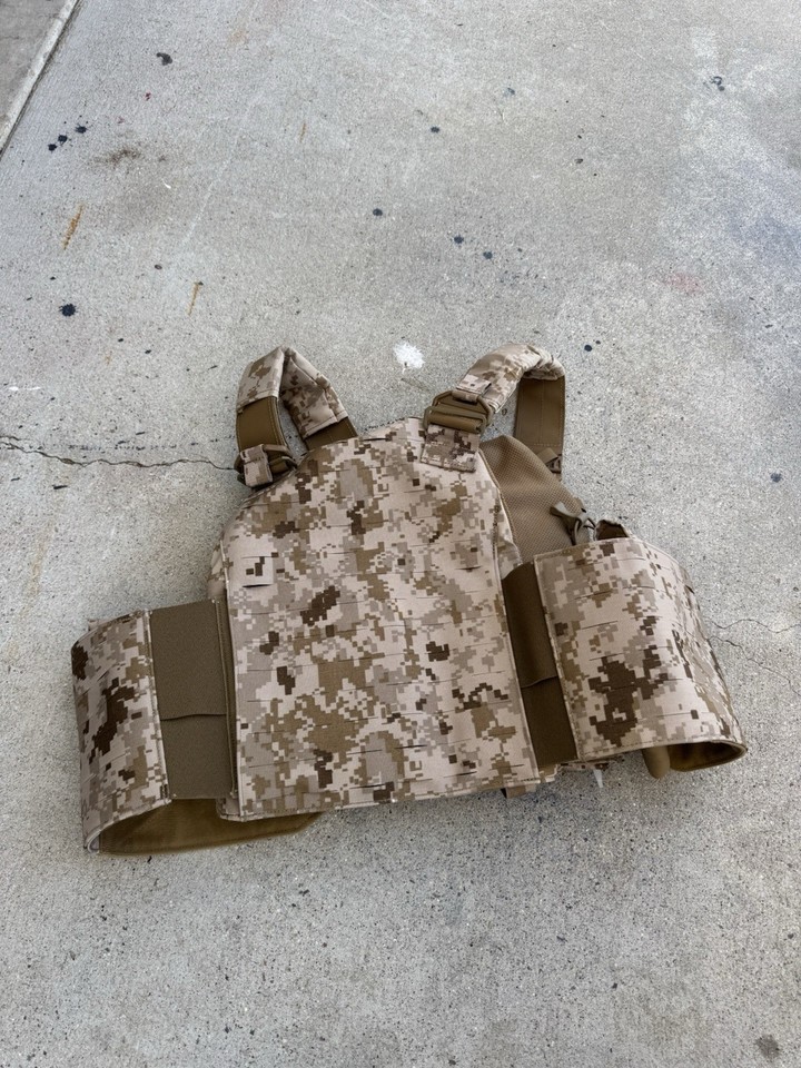 FirstSpear Amphibian Strandhogg Plate Carrier AOR1 M/L Swimmer Cut w ...