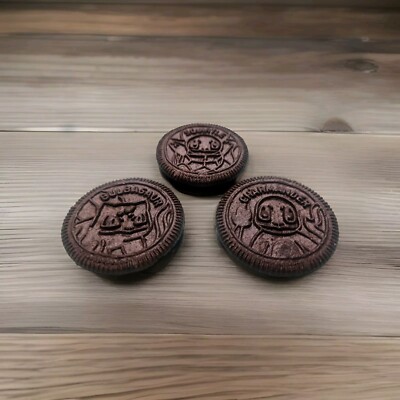 Pokémon Oreo Limited Edition RARE Kanto Starters (Squirtle Charmander ...