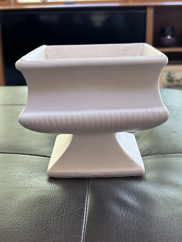💥VTG. McCoy USA Pottery Square Ribbed Pedestal Planter Cream Retro MCM ...