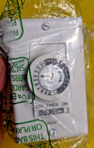 Tork 701B 24 Hour Wall Switch Timer Single Gang 20A 125V White 30 ...