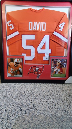 Lavonte David Signed Tampa Bay Buccaneers Framed Jersey | eBay