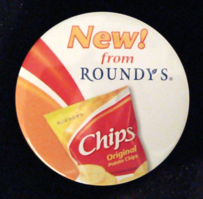 VINTAGE PINBACK BUTTON ROUNDYS CHIPS | eBay