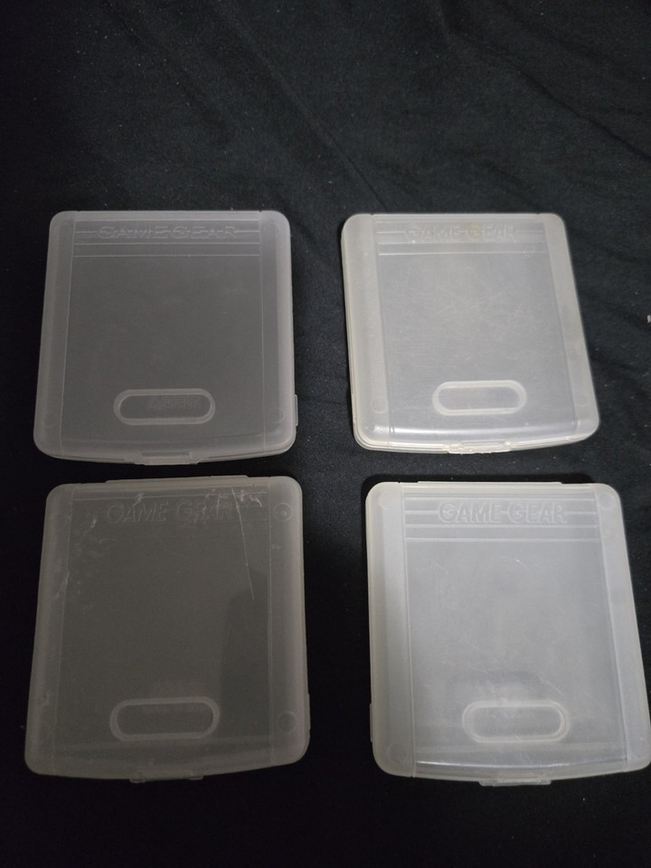 Sega Game Gear Console Lot with 8 Games, AC Adapter, Travel Bag READ ...