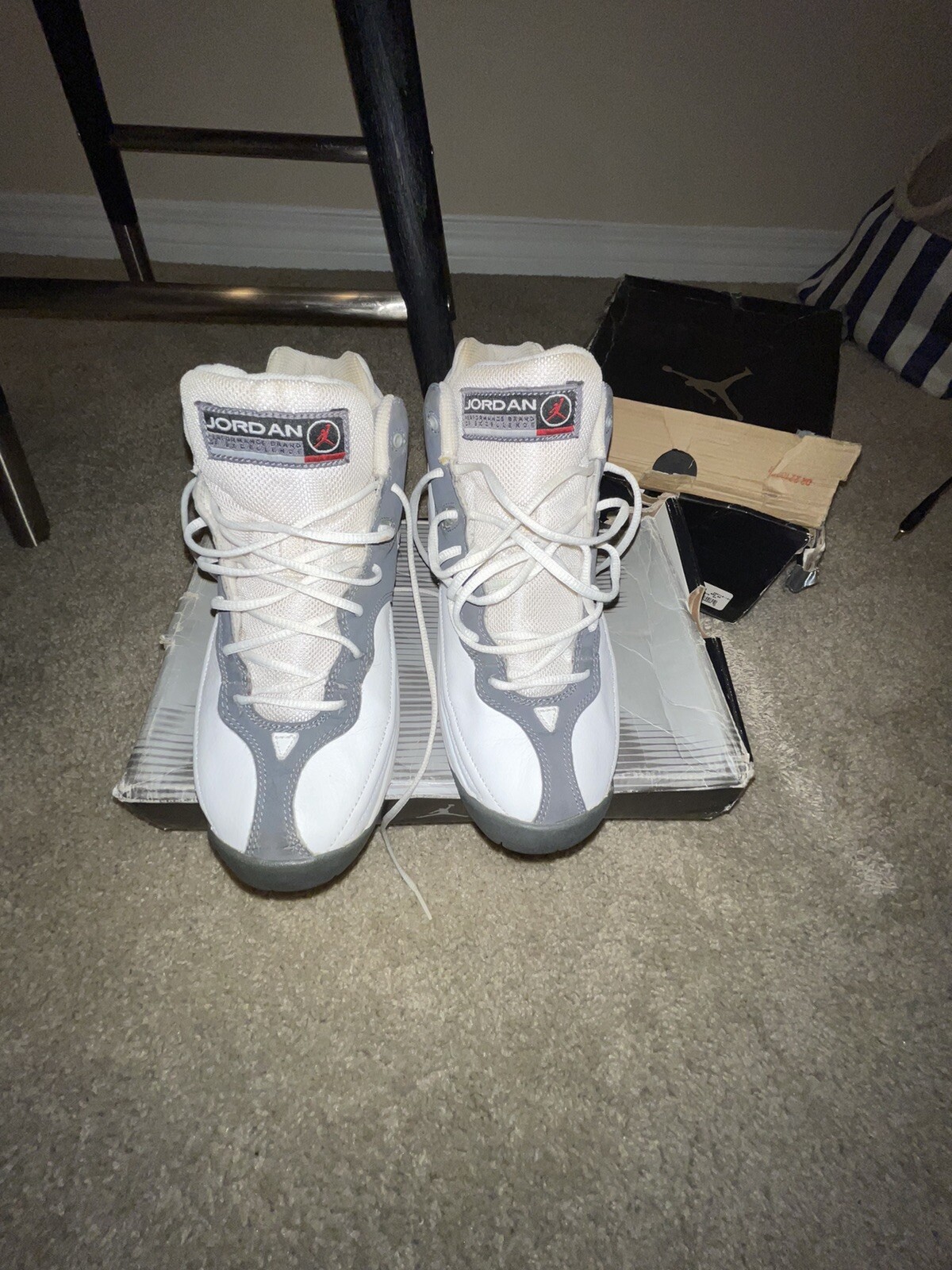 Jordan Jumpman Team 1 White Grey 2002 Release Size 6- RARE Yeezy 700 ...