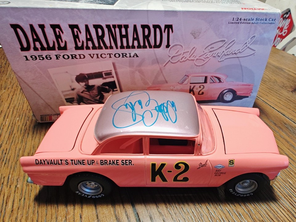 Dale Earnhardt SIGNED 1/24 K2 Pink 1956 FORD Sr Action CWC Car. 1st ...