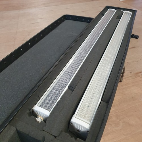 2x DMX LED Light Bars in Custom Flight Case | 240V Stage / DJ / Even No ...