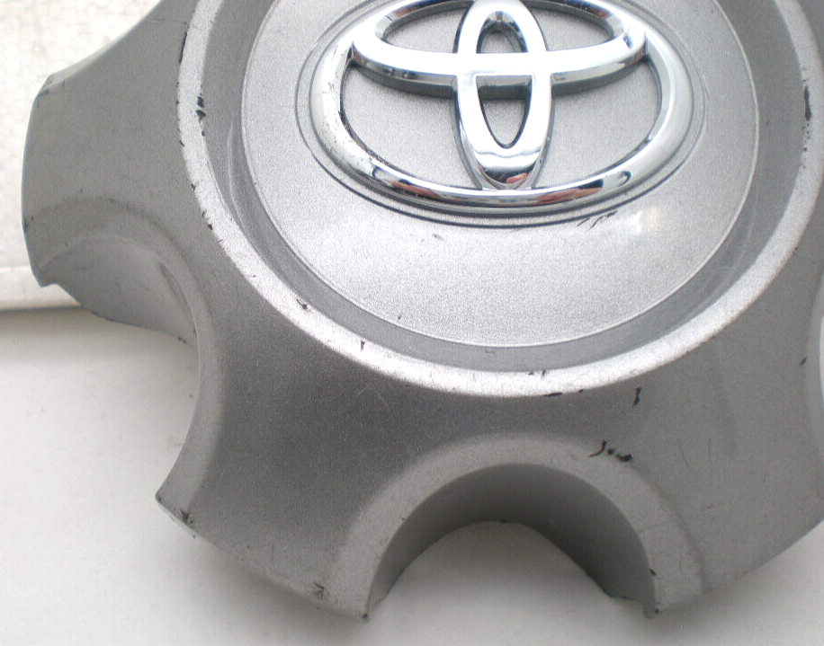 2016 - 2019 Toyota Tacoma Gray OEM Center Cap P/N 4260B-04040 | eBay