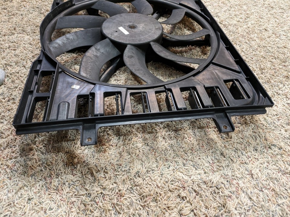 oem 3W0121205E Bentley Continental Gt Flying Spur Electric Radiator Fan ...