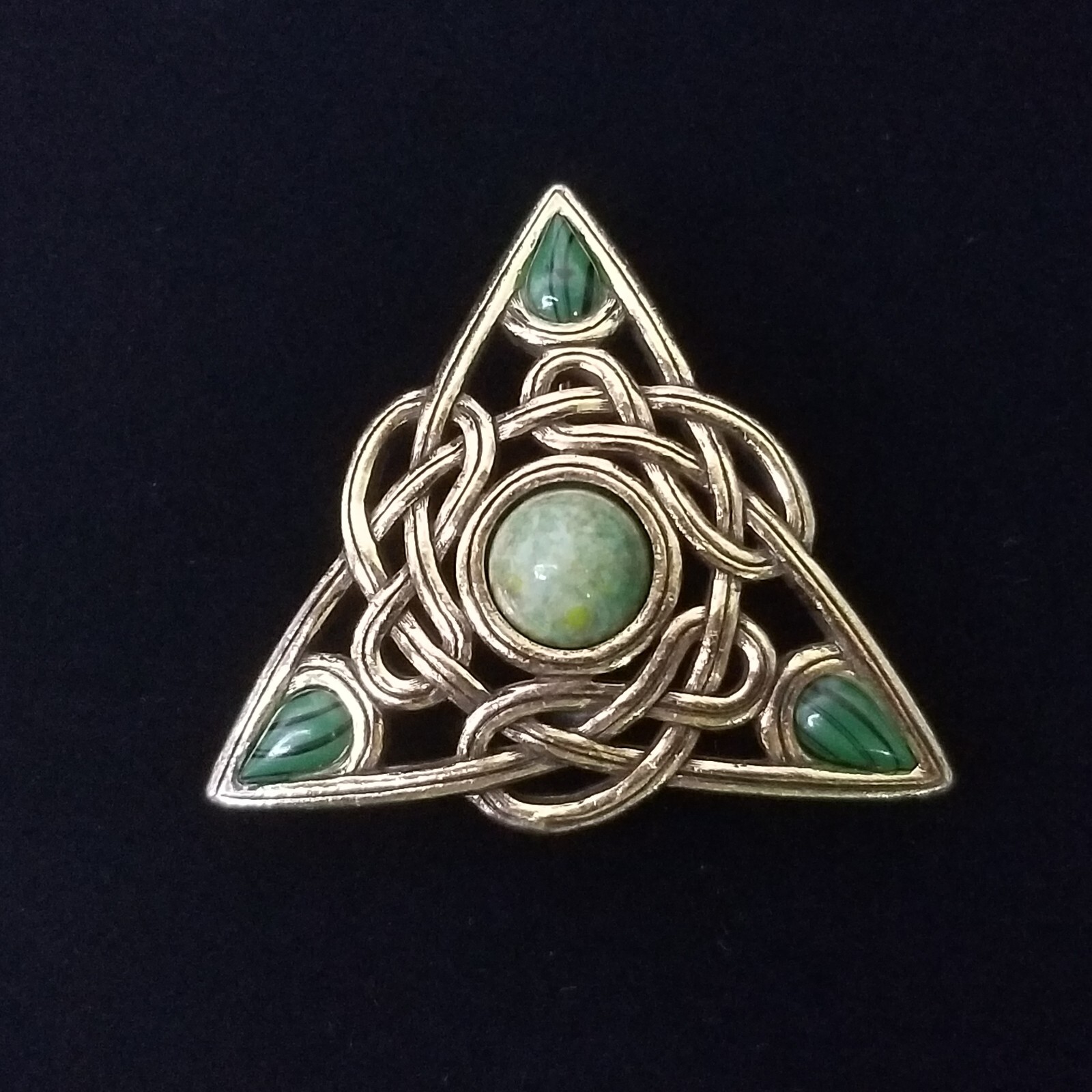 Vintage Signed MIRACLE Celtic Trinity Knot Brooch Gre… - Gem