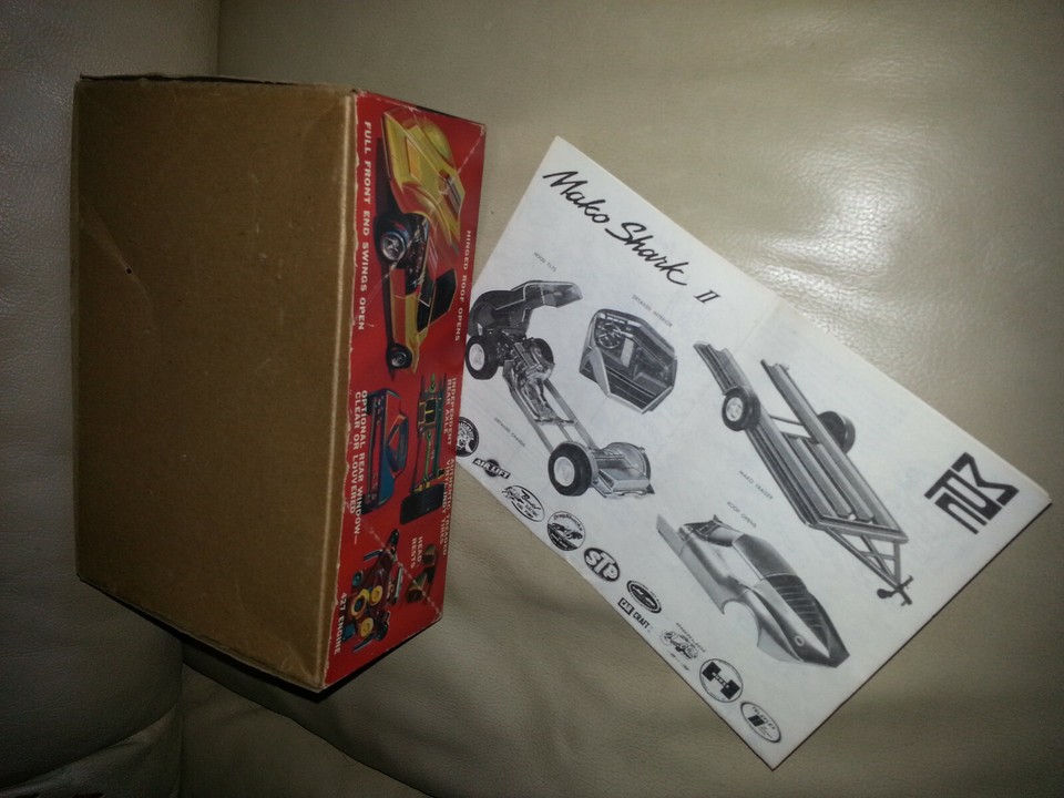 vintage 1960s MPC 1/25 mako shark 427 model kit empty box with ...