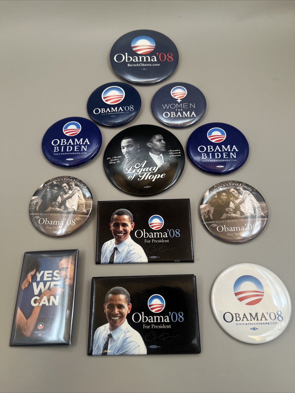 Lot of 12 Barack Obama 08 Election Campaign Pin Buttons First Family ...