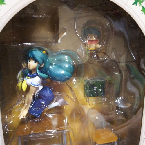 Urusei Yatsura LUM School Uniform Figure Sunday x Magazine 50th ...