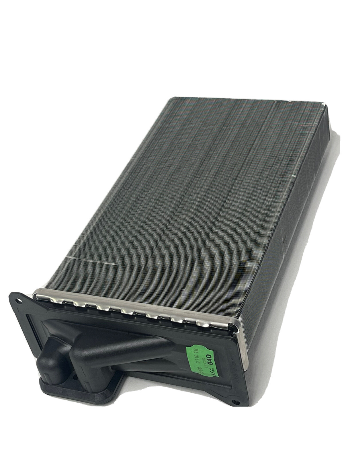 GENUINE+VOLVO+SLEEPER+HEATER+CORE+85104200 for sale online | eBay