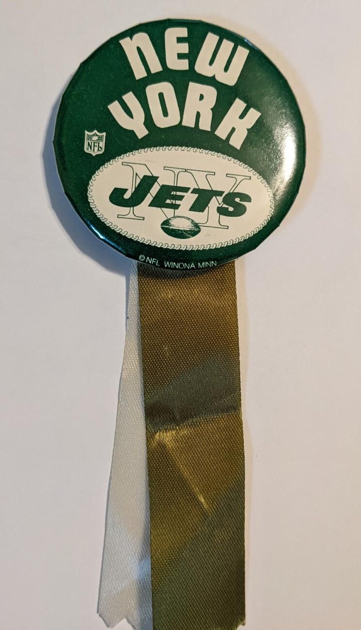 NEW YORK JETS TEAM PINBACK BUTTONS WITH RIBBONS - LOT # 3 | eBay