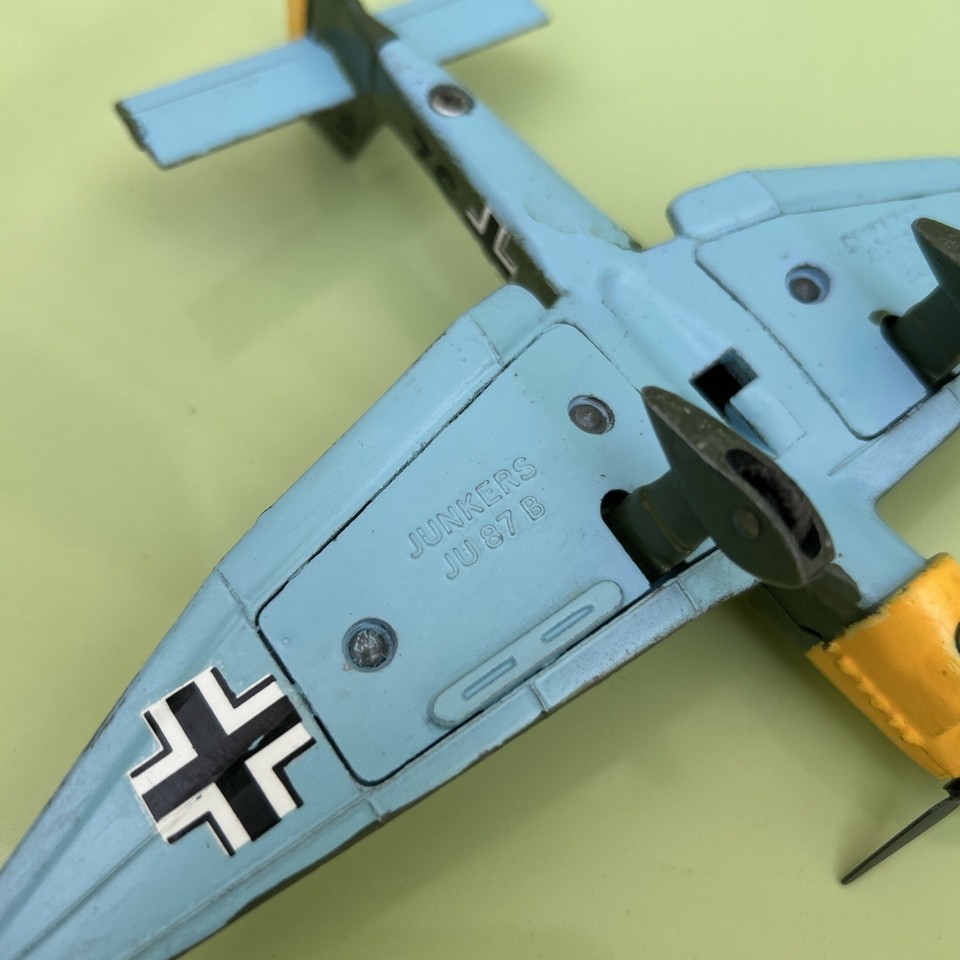Dinky 721 1:72 Die-Cast Metal Junkers JU 87B Stuka Military Airplane ...