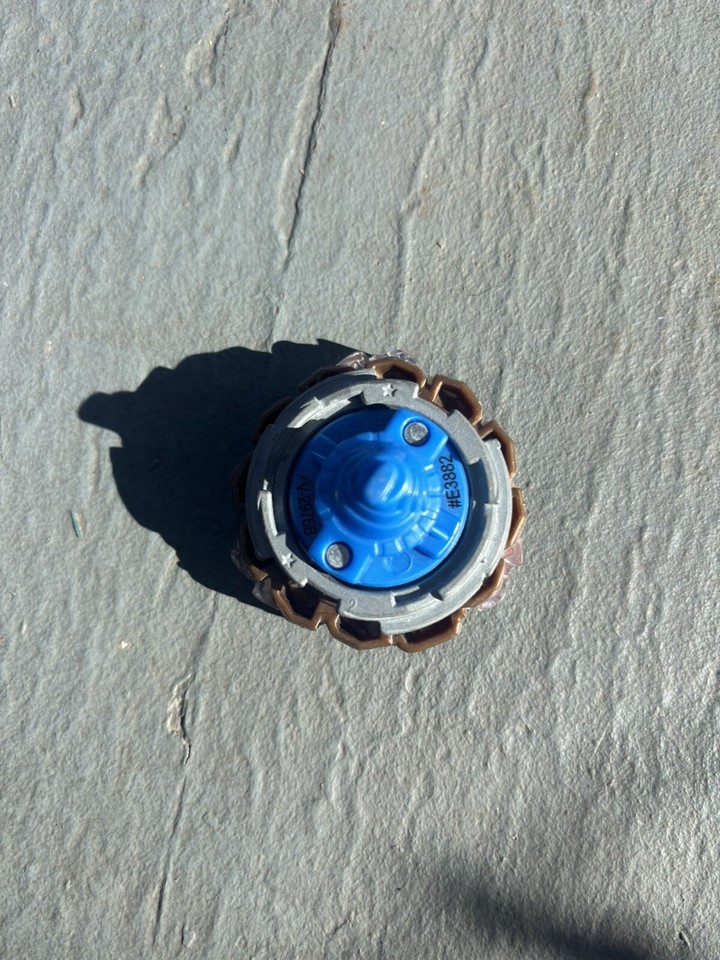 Beyblade Burst Evolution Hasbro Surtr S2 E3882 Collectible Anime Bey ...